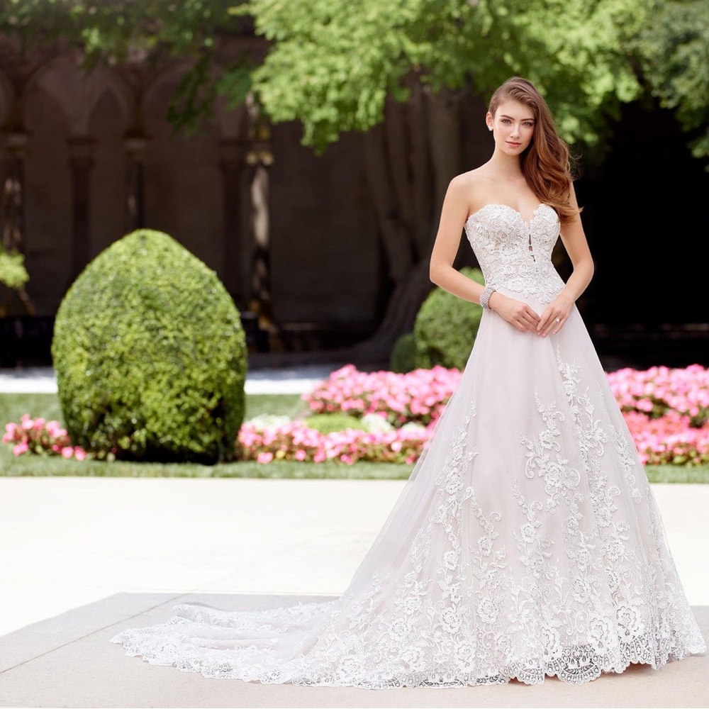 Martin Thornburg Madrigal Dress Style #118263 Ivory/T… - Gem